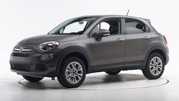 New Fiat 500X small SUV earns IIHS TOP SAFETY PICK+ award | Automotive ...