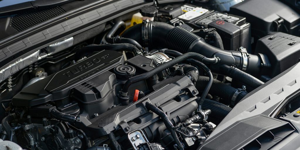 Genesis unveils new flagship luxury sedan, the G90 | Automotive World