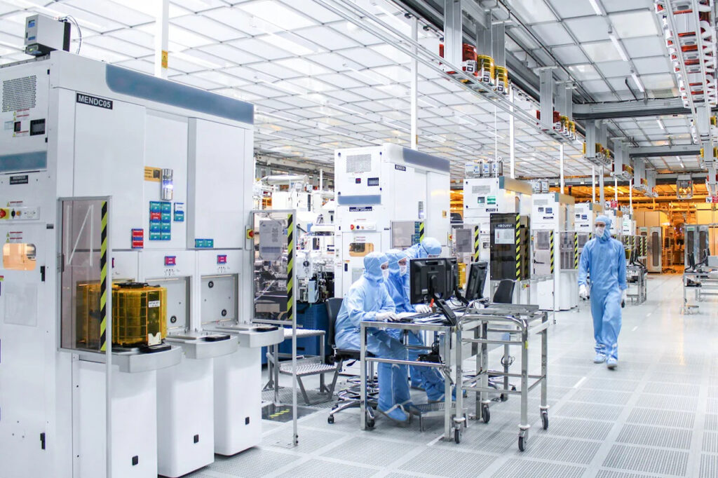 STMicroelectronics reports a drop in demand from automotive ...