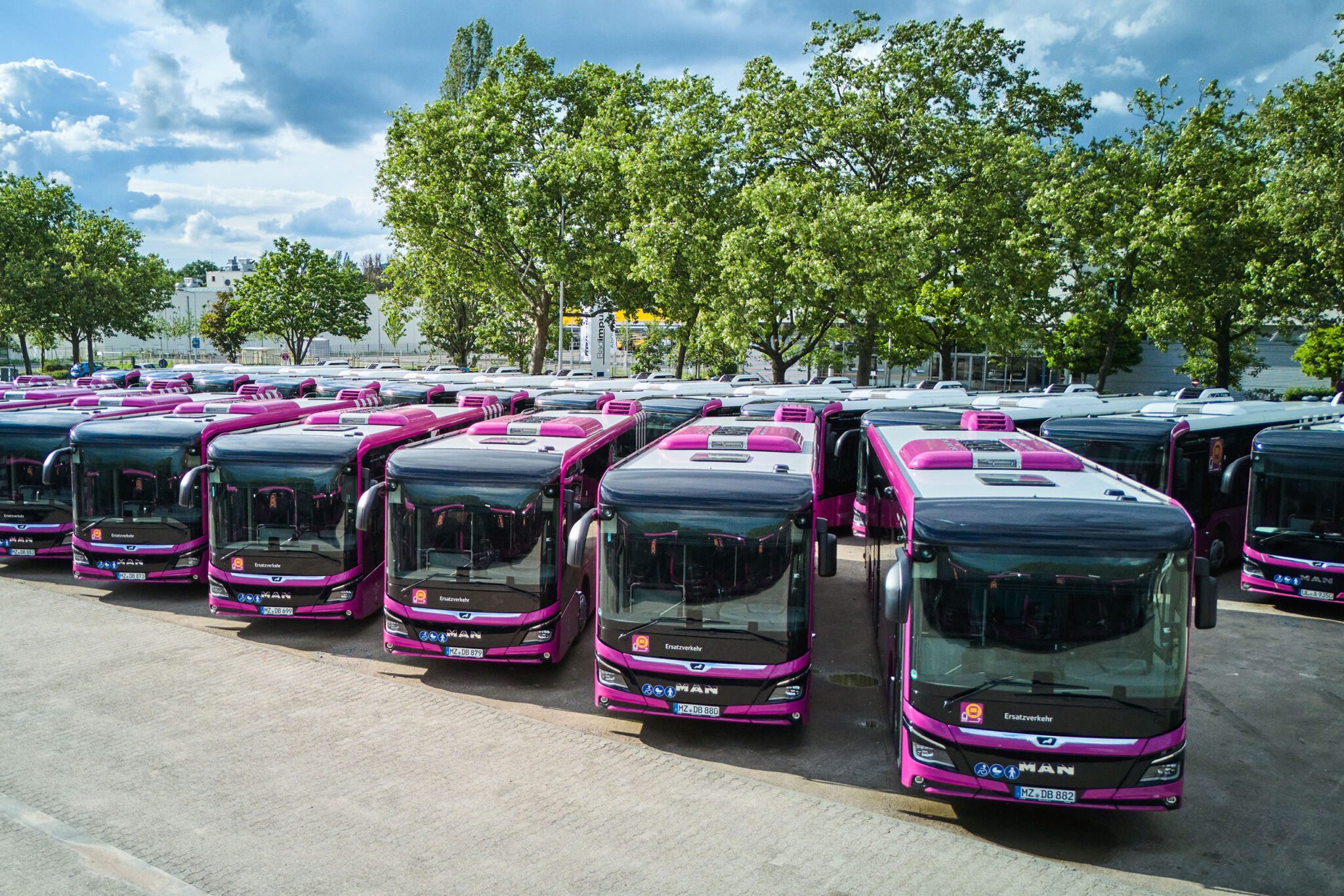 MAN wins Deutsche Bahn contract for 3,000 buses | Automotive World