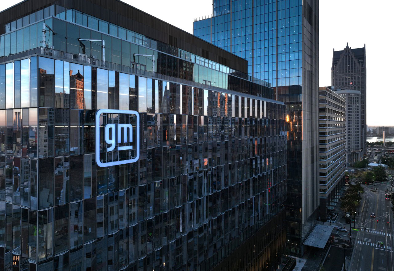GM moves global headquarters to Hudson's Detroit | Automotive World