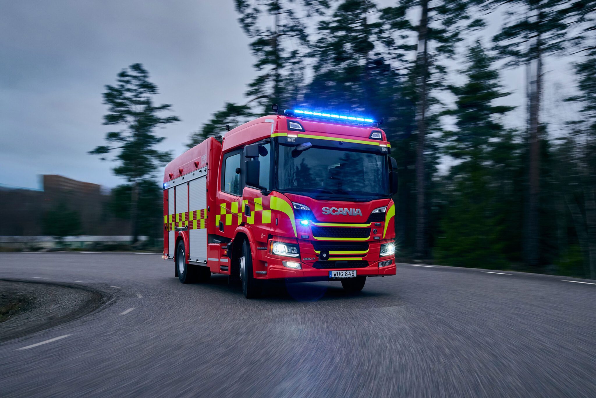 Scania launches first battery-electric CrewCab in Hannover | Automotive ...