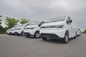 JMCG ships first electric vehicles to the Philippines | Automotive World